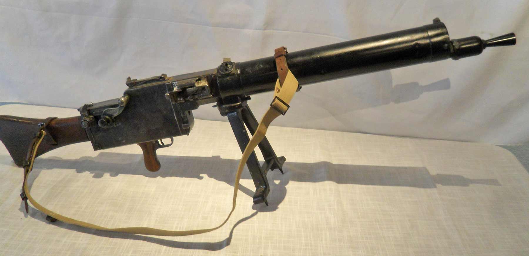 Push on! The 2nd Canadian Mounted Rifles at Le Quesnoy, France August ...